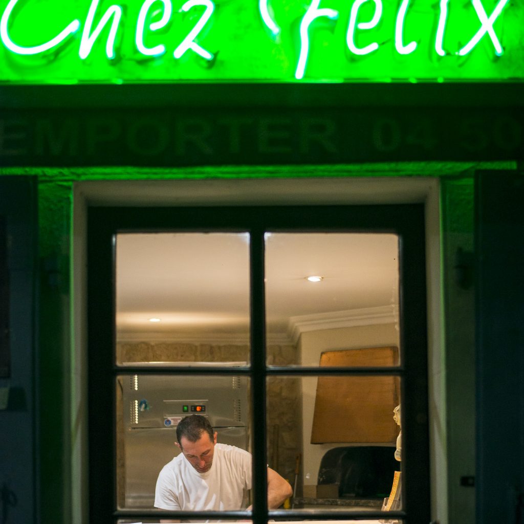 PIZZA CHEZ FELIX - Pizzas cuites au feu de bois à emporter